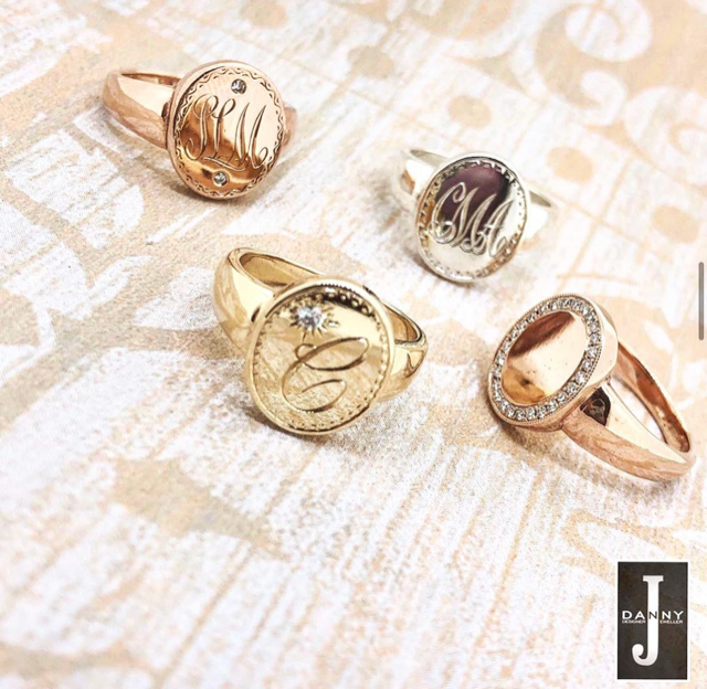 OVAL PINKY SIGNET RING – Danny Designer Jeweller
